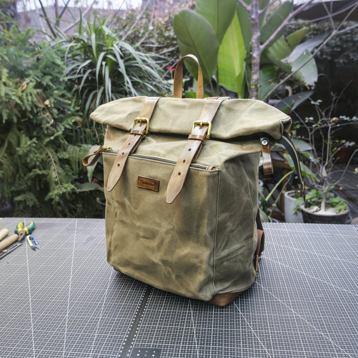 【PDF Pattern】Roll top canvas backpack, plant tanned leather backpack;